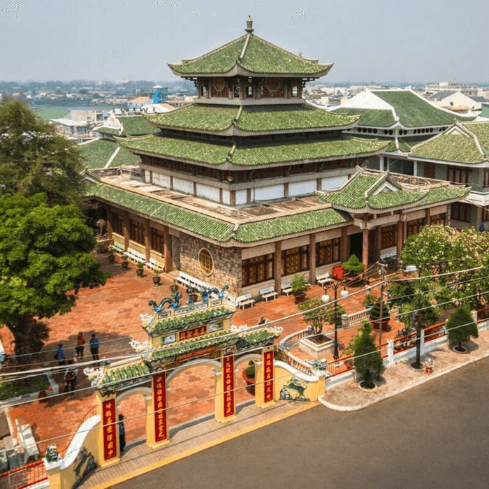 Miếu Bà Chúa Xứ - Điểm đến tâm linh trứ danh An Giang